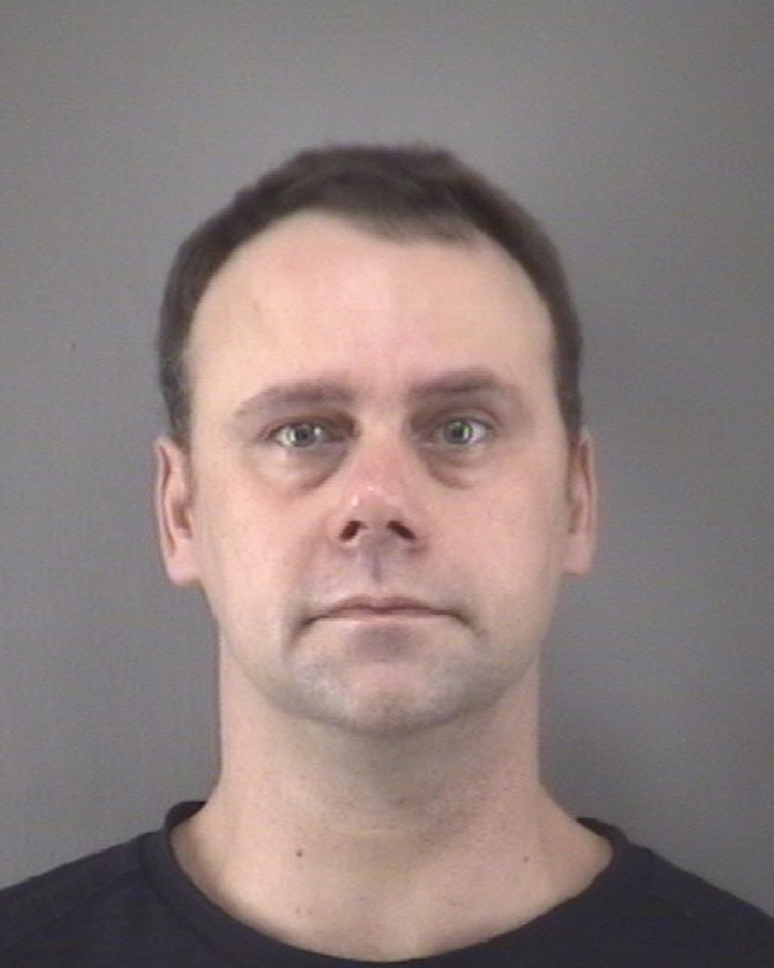 Man held in Lewisville bank heist, 2 convenience store robberies ...