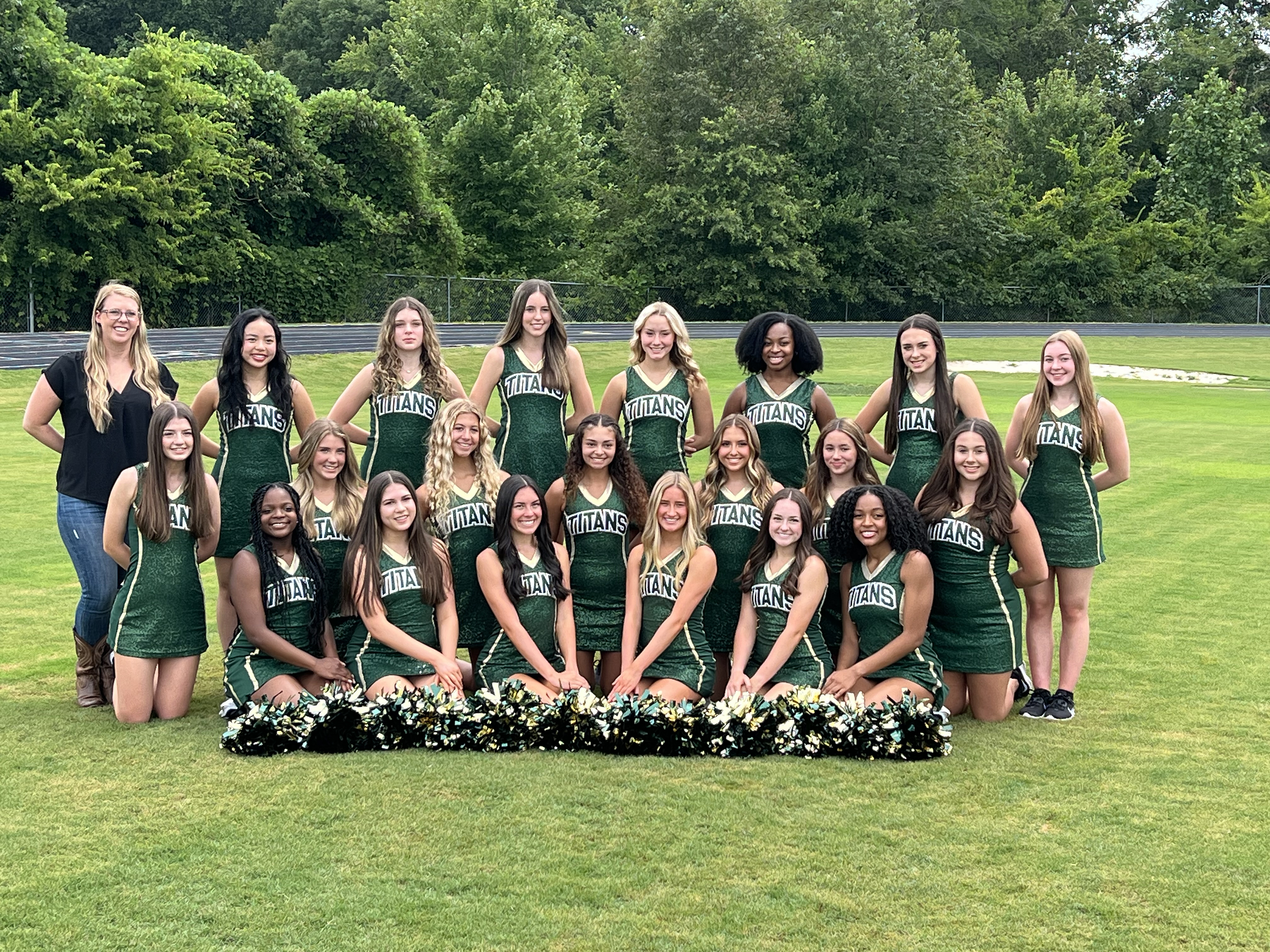 Ready to move: Titanides dance team prepares for upcoming season ...